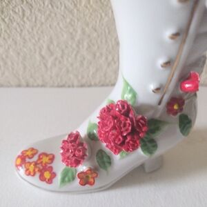 Crown Vintage | Accents | Vintage Porcelain High Healed Boot With ...